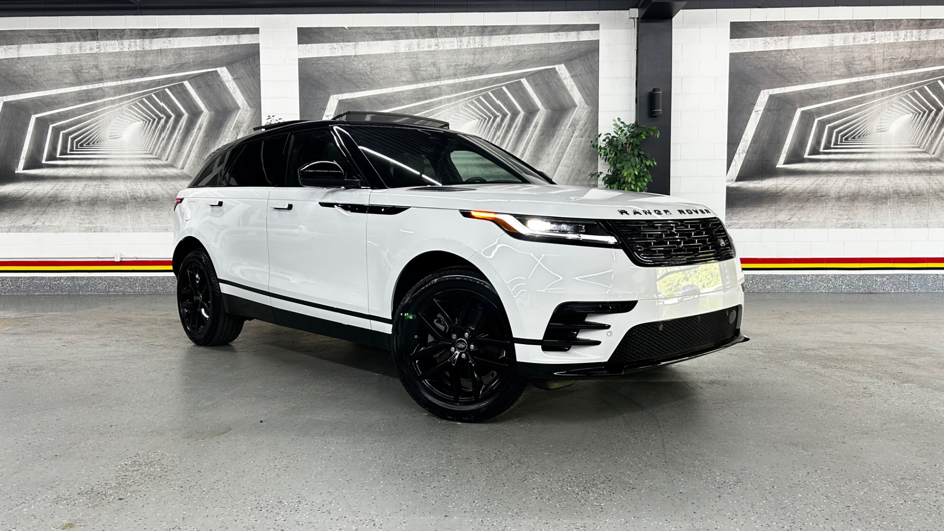 Used 2025 Land Rover Range Rover Velar P250 Dynamic SE For Sale (Sold ...